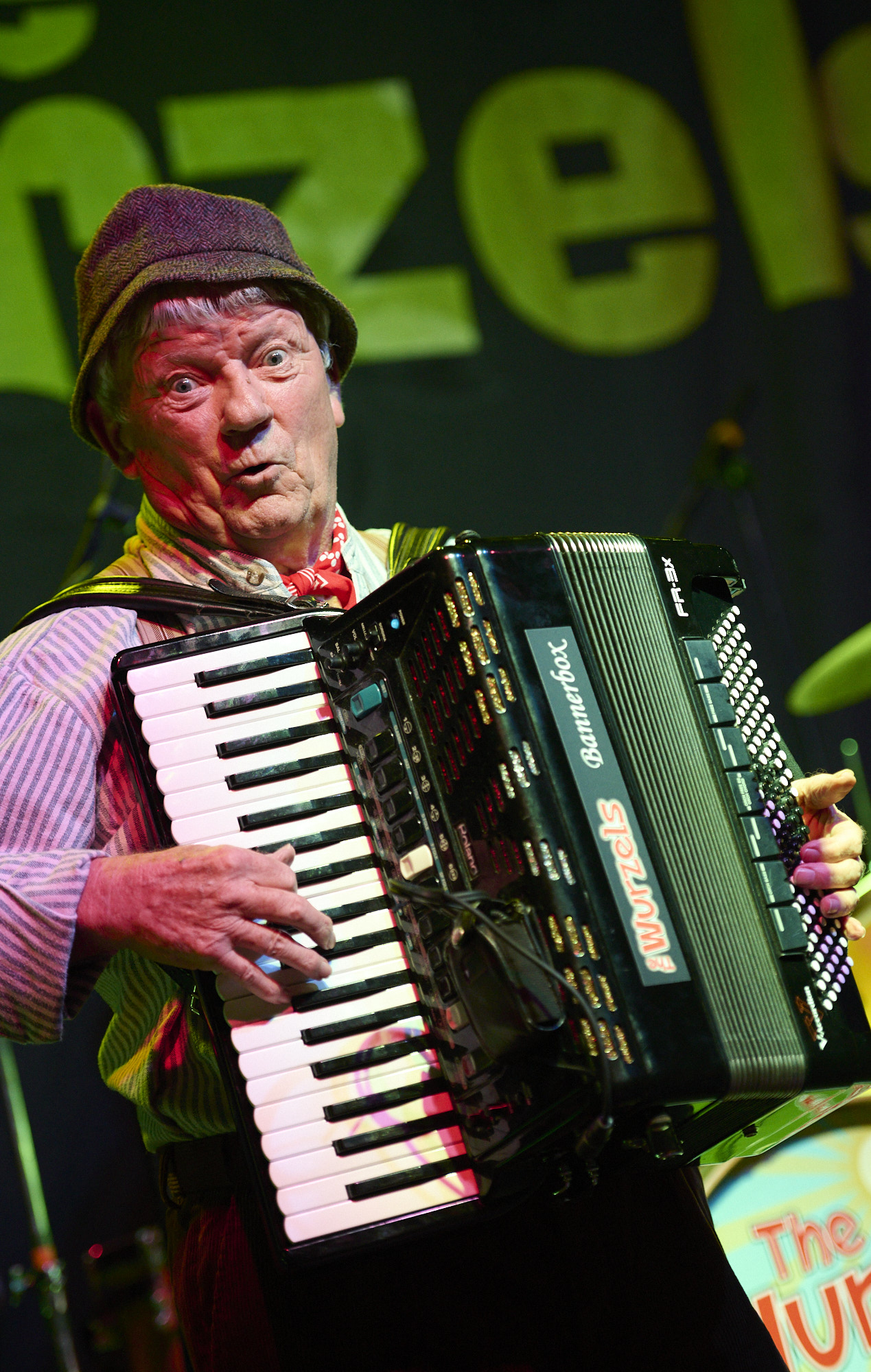 Review: The Wurzels at the Subs | Stroud Times