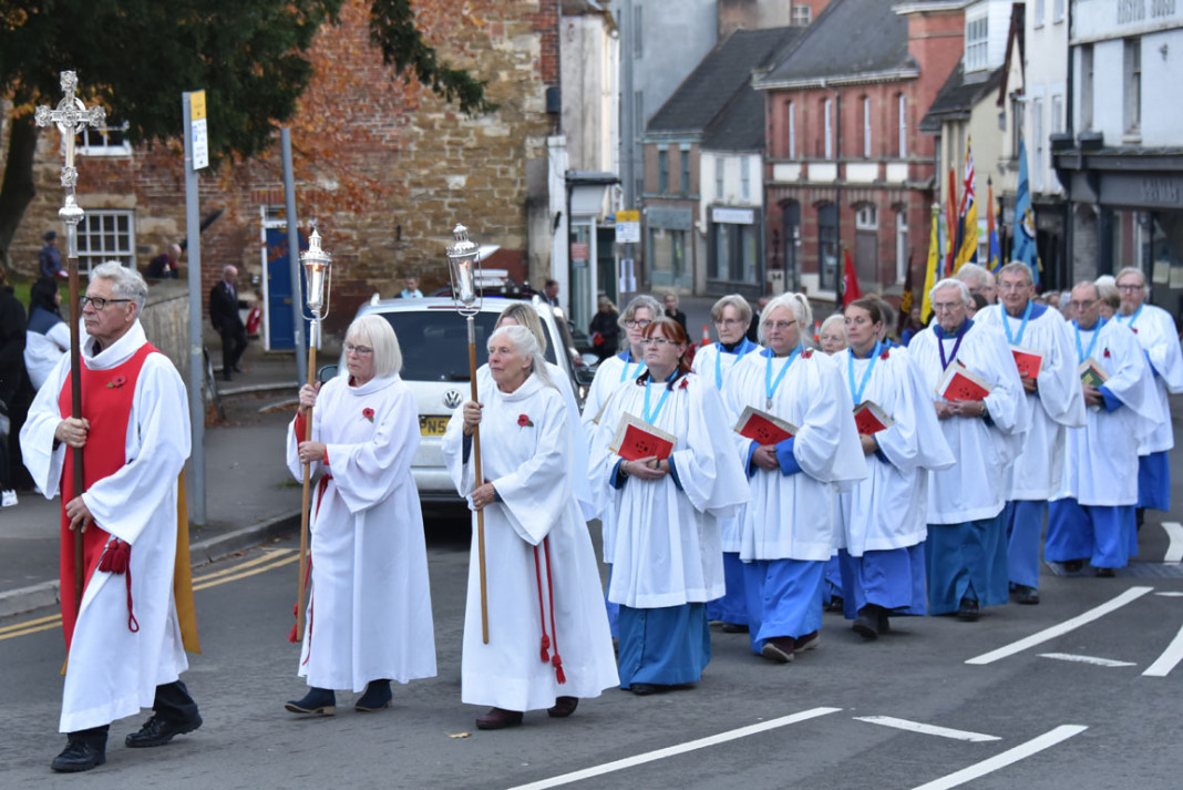 In pictures: Cam and Dursley Remembrance parades | Stroud Times