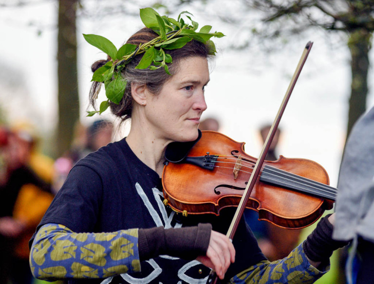 In pictures: morris dancers greet the May Day sunrise | Stroud Times