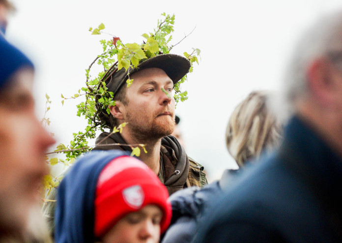 In pictures: morris dancers greet the May Day sunrise | Stroud Times