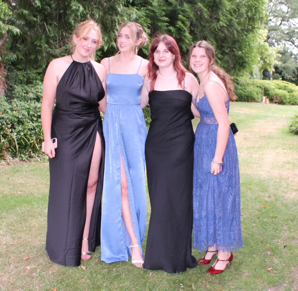 School proms 2023: Marling Year 13 celebrate at Stonehouse Court Hotel ...