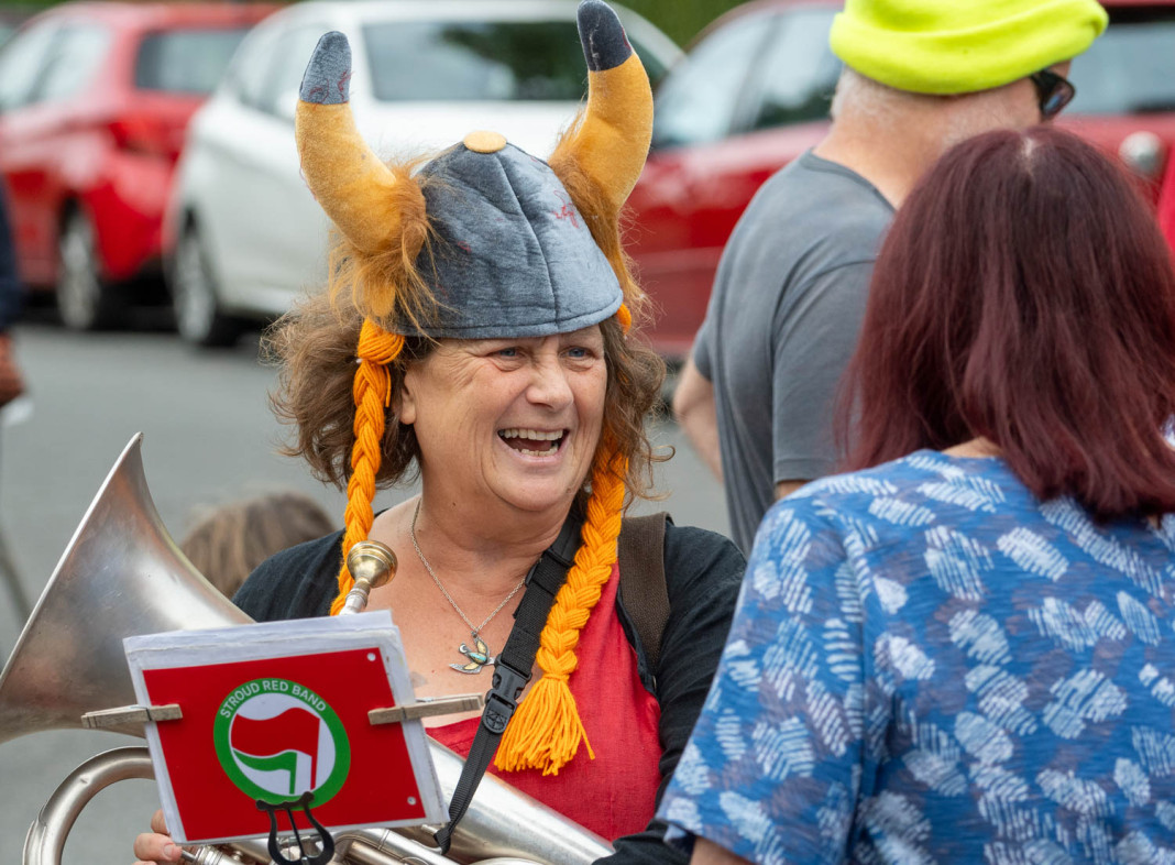 Pictures: Horns on Horns Road | Stroud Times
